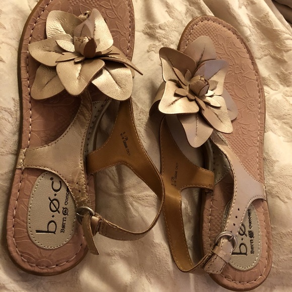 boc | Shoes | Boc Gold Toned Sandals | Poshmark